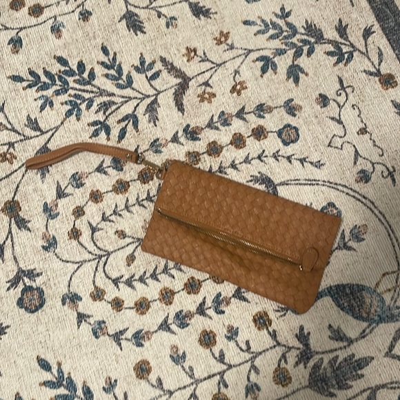 Urban Expressions | Bags | Woven Clutch | Poshmark